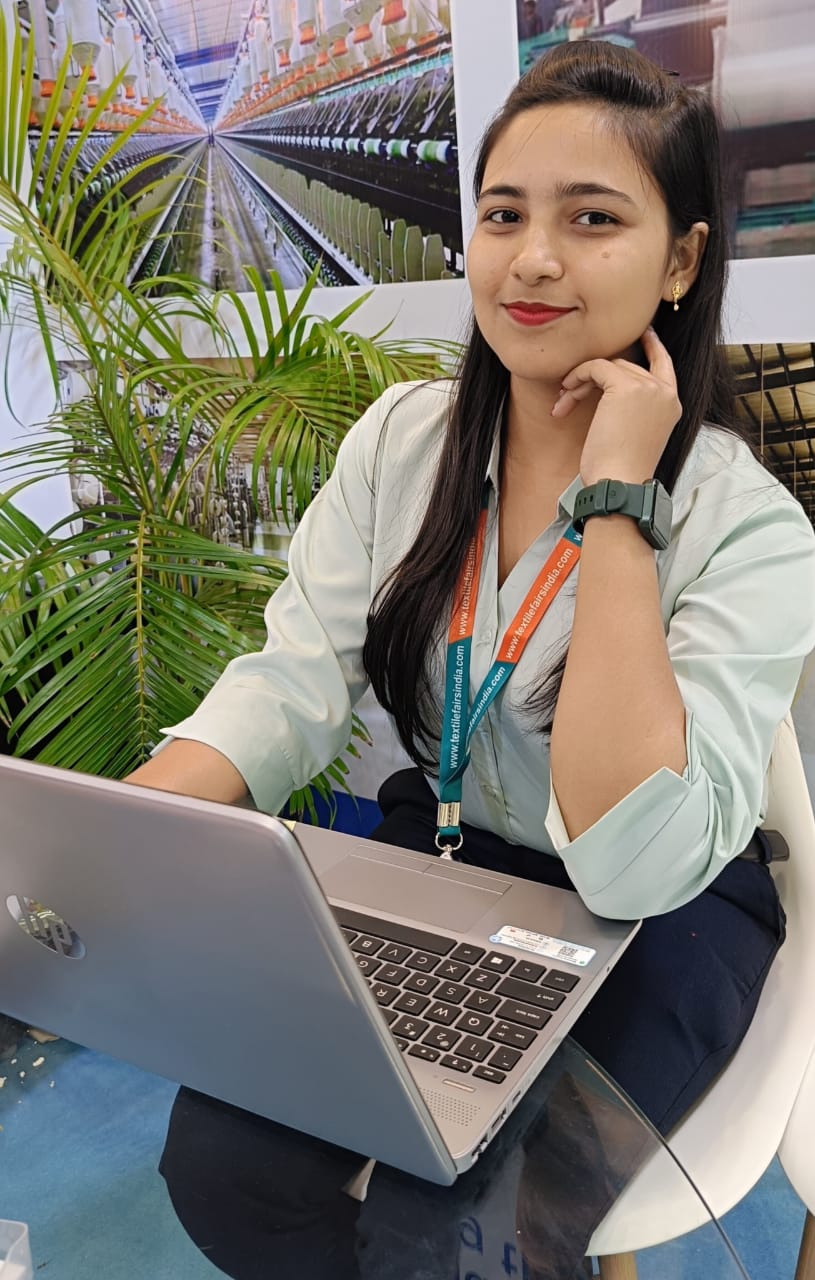 Natasha Yasmin - Computer Engineer, Software Developer, ERP Specialist